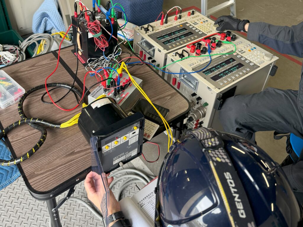 保護継電器特性試験を実施しました（OCR・UVR・OVGR・DGR・3ERy） - 旭電気管理事務所