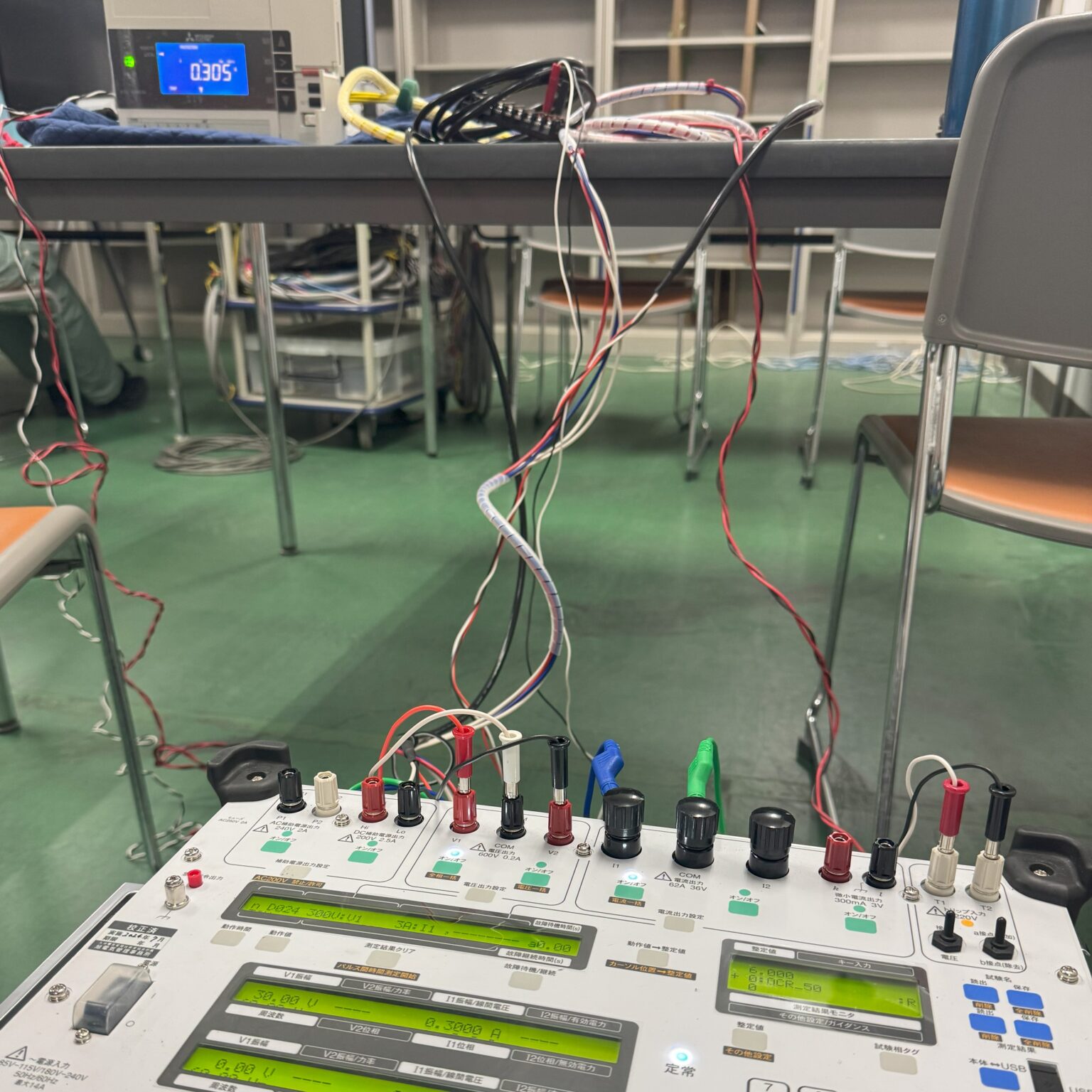 高圧真空遮断器の精密点検、保護継電器試験(OCR・GR・UVR・OVR・RDfR・OFR・UFR)を実施しました - 旭電気管理事務所